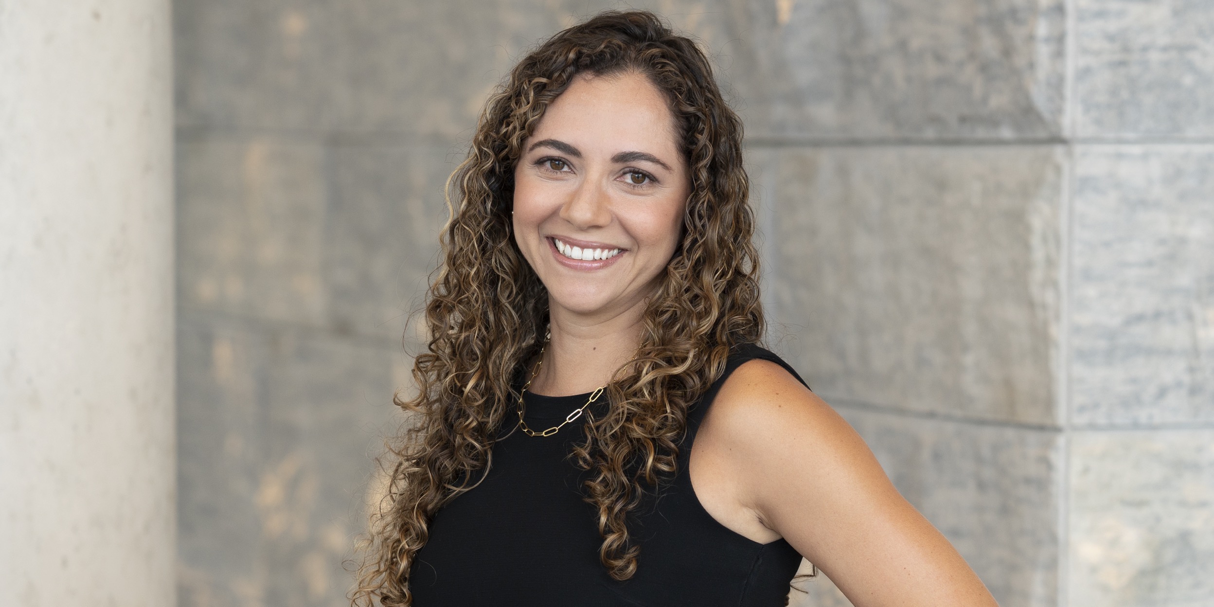 Paulina Perez | Team | Endeavor Real Estate Group